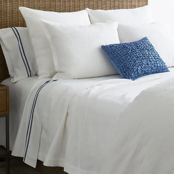 ANN GISH Great Hall Coverlet Set, Queen - Bone