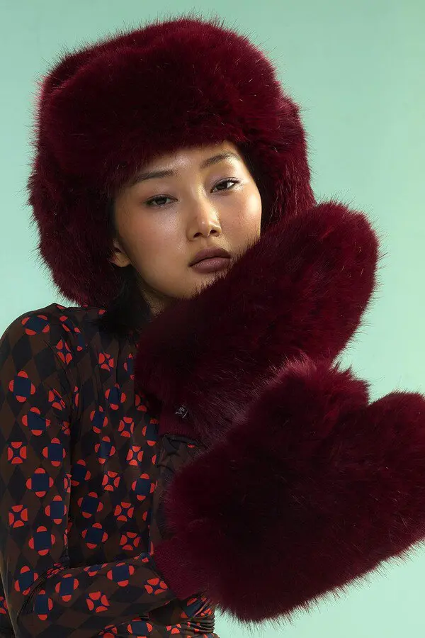 Cynthia Rowley Faux Fur Mittens - Natural