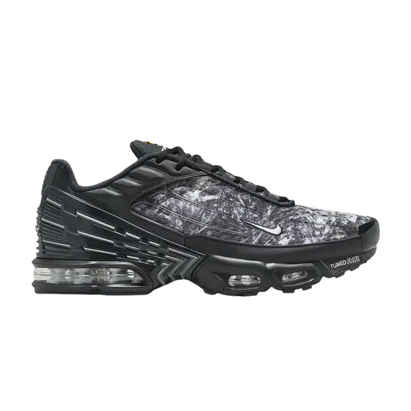 Nike Air Max Plus 3 Graphic Sneakers - Black