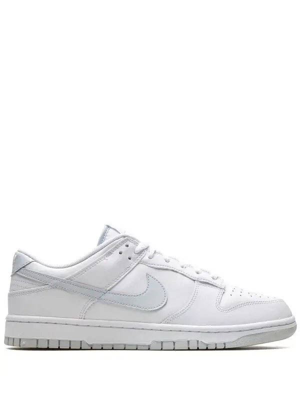 Nike Dunk Low Retro Sneakers - White