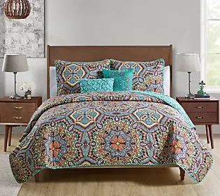 VCNY HOME Yara Reversible Medallion Quilt Set, Win/ Twin Xl