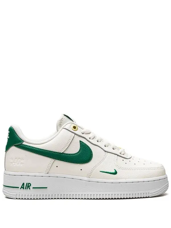 Nike Air Force 1 Low Malachite Sneakers - White