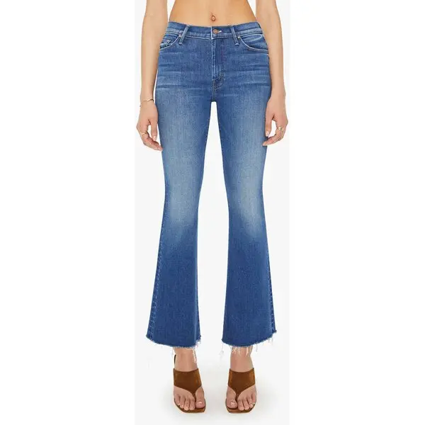 MOTHER The Weekend Fray Hem Bootcut Jeans - Nip It In The Bud