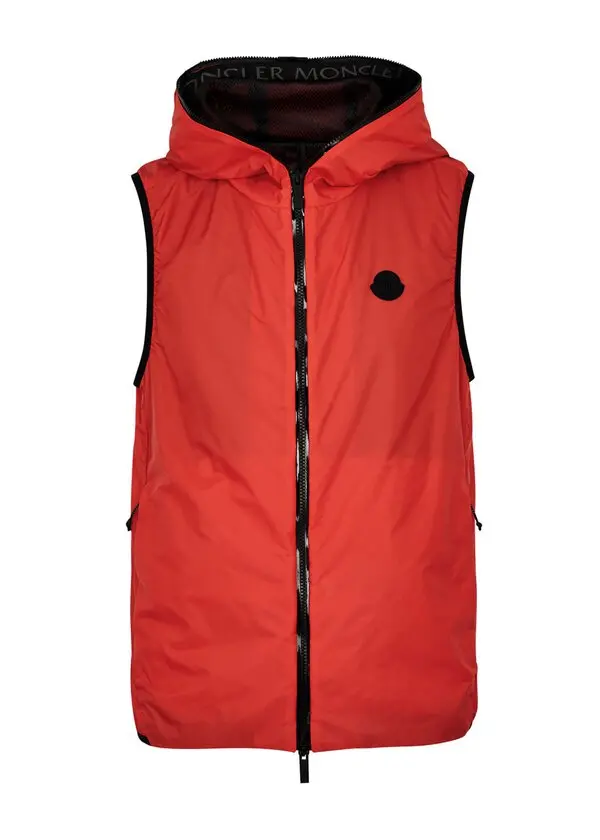 Moncler Pakito Hooded Gilet
