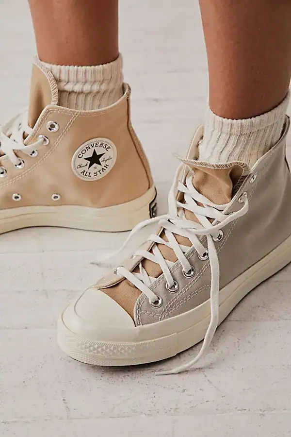 Converse Chuck 70 Tri Panel Hi Top Sneakers In Oat Milk/Beach