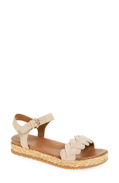 Naturalizer Neila Platform Sandals - Deep Porcelain