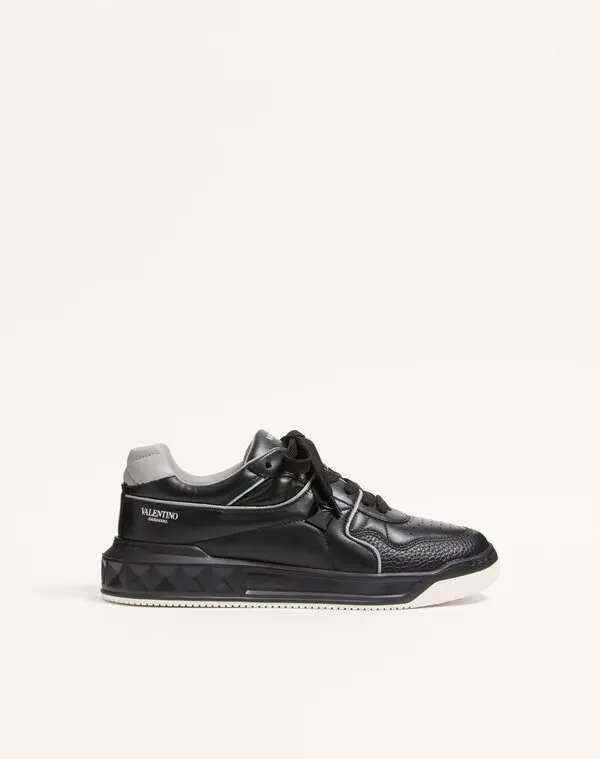 Valentino Garavani One Stud Nappa Low-top Sneakers - Black/grey
