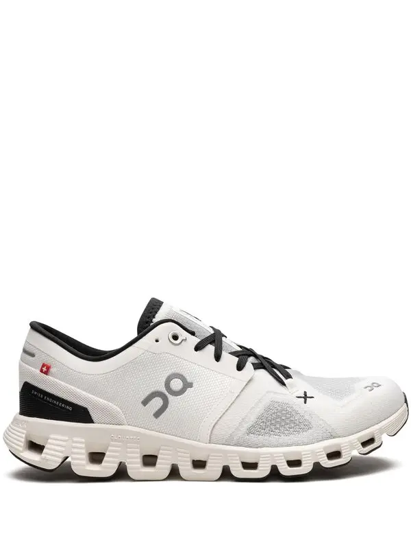 On Cloud X 3 Sneakers - White