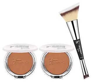 IT COSMETICS Celebration Foundation Illum Duowith Brush