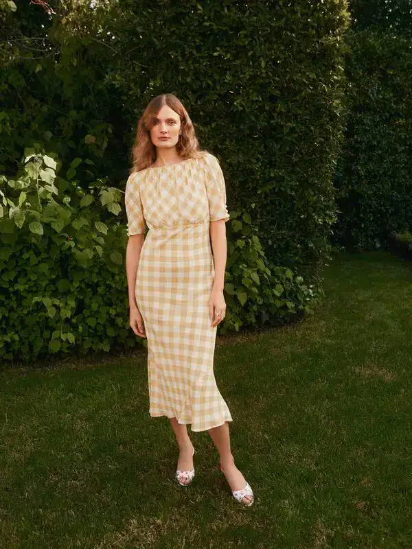 Reformation Ozzy Dress In Bodie - 70% Off | Editorialist