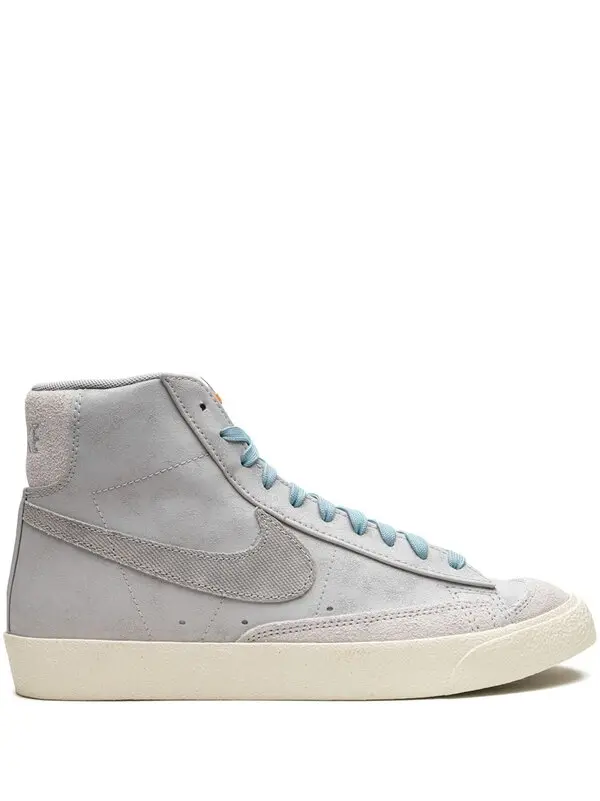 Nike Blazer Mid '77 Prm Sneakers - Green