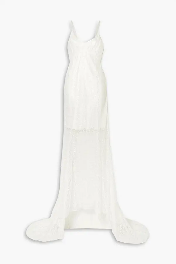 Les Reveries Lace Gown