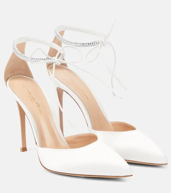 GIANVITO ROSSI Montecarlo D'orsay 105 Pumps - White