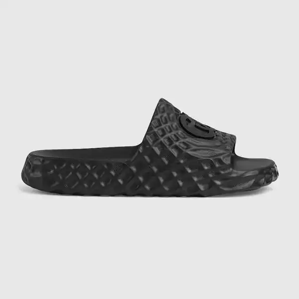 Gucci Interlocking G Rubber Slide Sandal - Black | Editorialist display picture 1