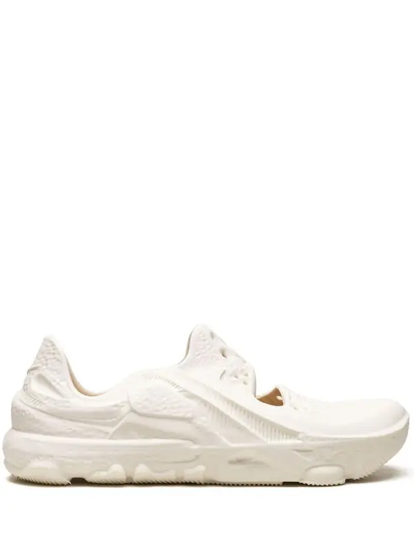 Nike Ispa Universal Natural Sneakers - White