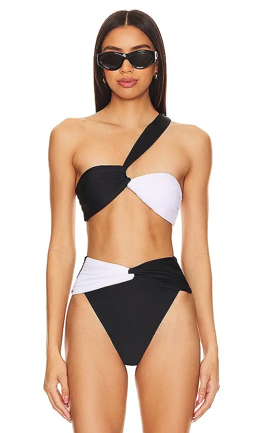 Tularosa Macey Top - Black & White