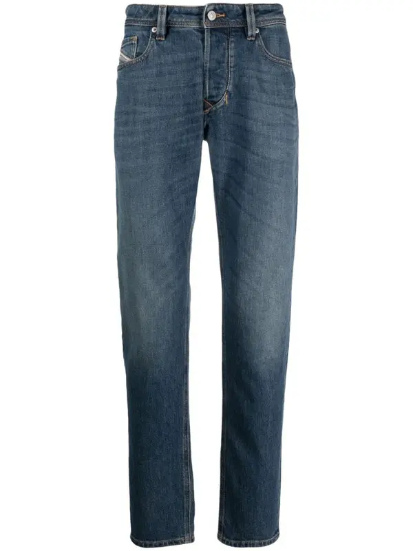 Diesel 1986 Larkee-beex Washed Slim Jeans