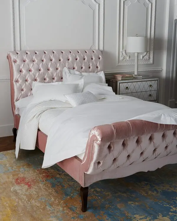 HAUTE HOUSE Duncan Fife Tufted
