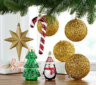 FIERCE HOME Set Of 8 Traditional Ornaments