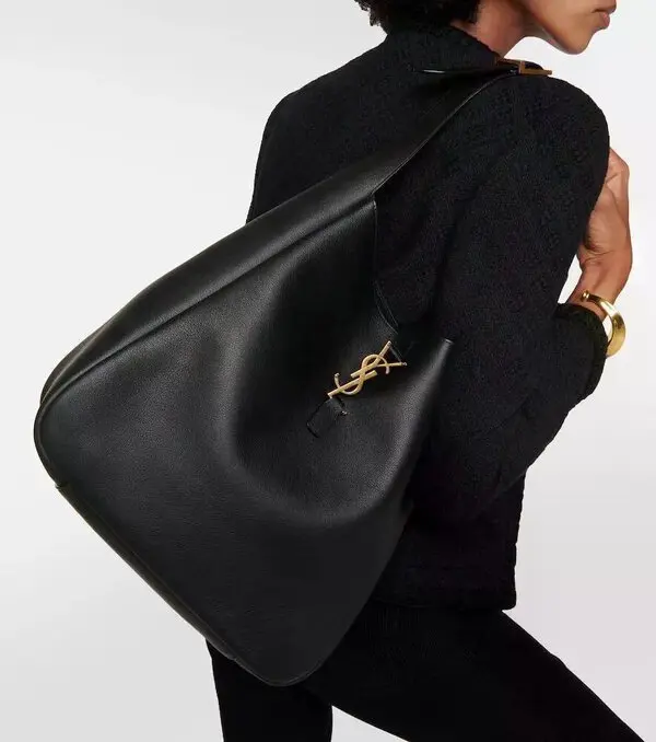Saint Laurent Le 5 À 7 Leather Bag - Black