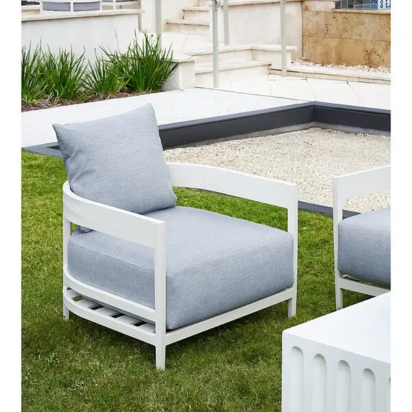 UNIVERSAL South Beach Chair