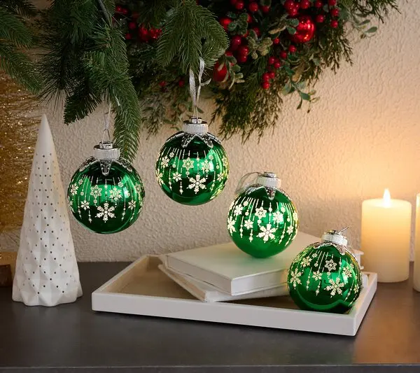 VALERIE PARR HILL Set Of 4 Illuminated Snowflake Glass Ornaments Valerie