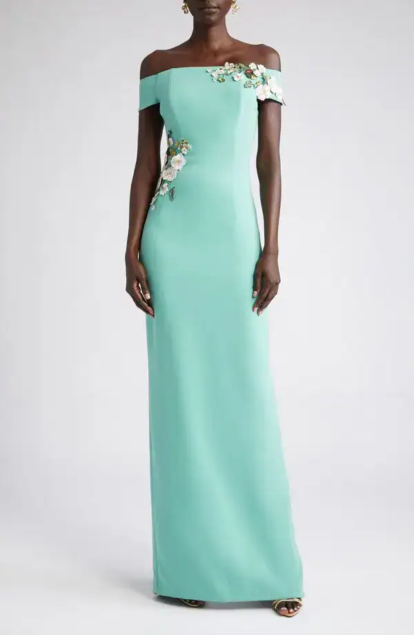 Oscar De La Renta Geranium Appliqu Off The Shoulder Stretch Silk Sheath  Gown In Sage - 40% Off | Editorialist