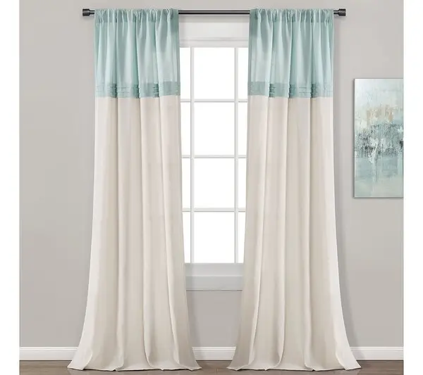 LUSH DECOR Farmhouse Faux Colorblock 40x84 By