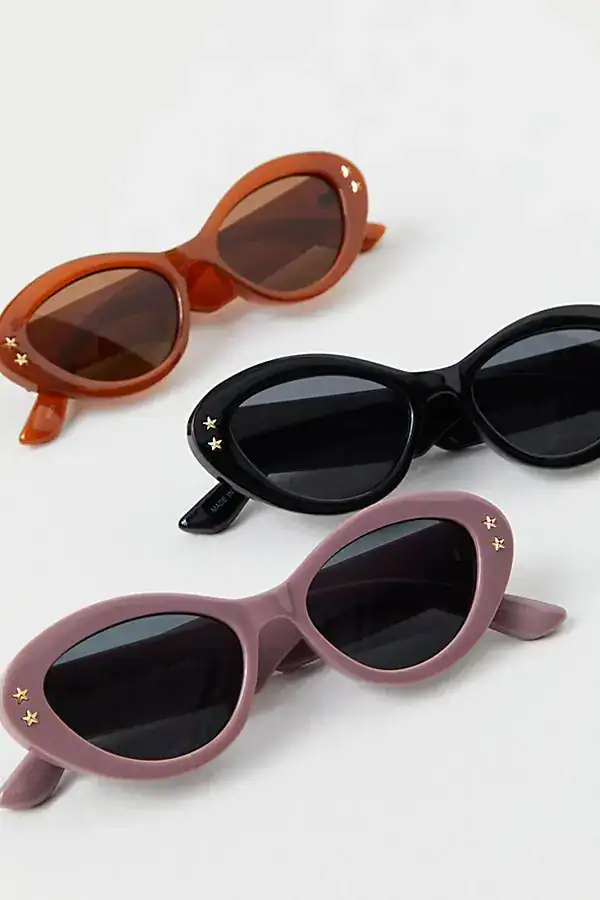 Free People Star Studded Cat Eye Sunglasses - Black  display picture 1