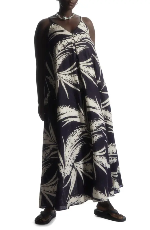 ruffle strap a line dress in blue Veda Ruffle Strap Split Maxi Dress Floral White/Blue XL main image 1