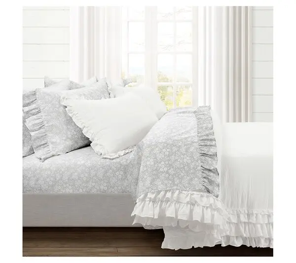 LUSH DECOR Garden Of Flowers Ruffle Sheet 6pc Flby Lush De Cor