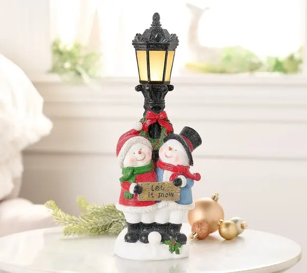 VALERIE PARR HILL Snowman Couple With Illuminated Lamp Post Valerie