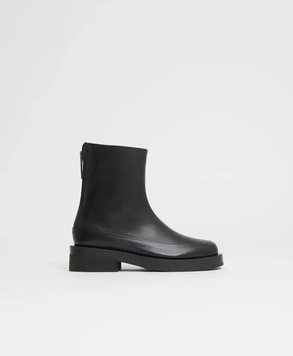 MANSUR GAVRIEL Marion Lug Boots - Black