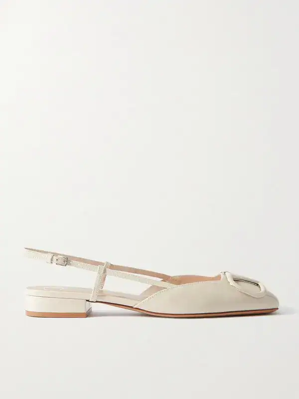 Valentino Garavani Vlogo Patent-Leather Slingback Flats - Ivory | Editorialist