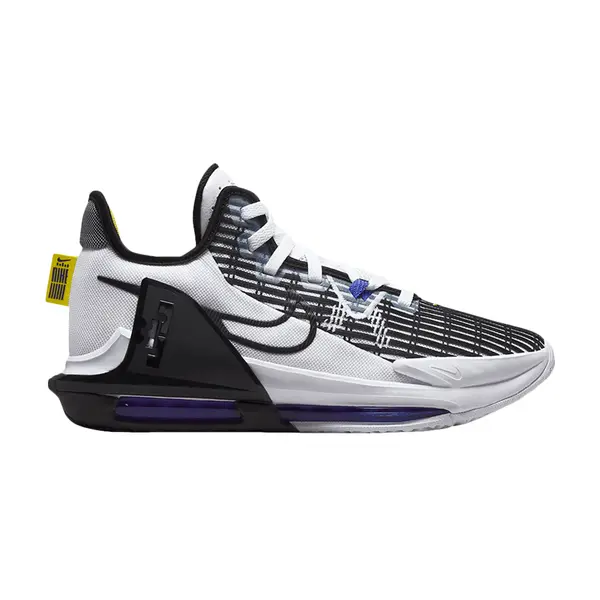 Nike Lebron Witness Ep Sneakers - White