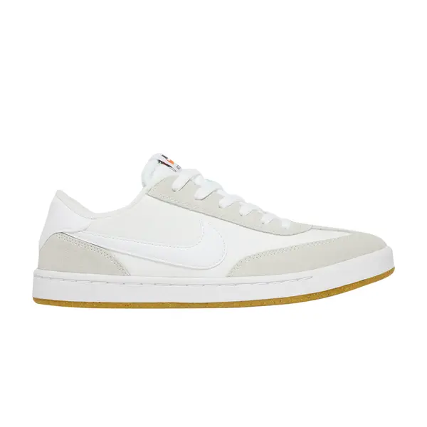 Nike Fc Standard Sb Sneakers - White