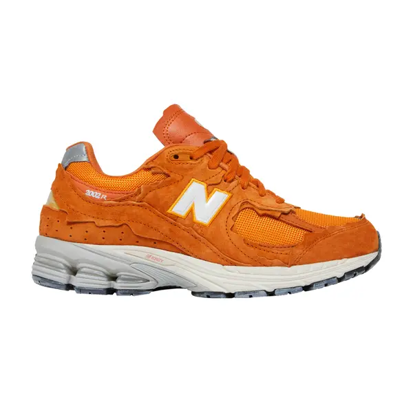 NEW BALANCE 2002r Protection Pack Sneakers - Orange