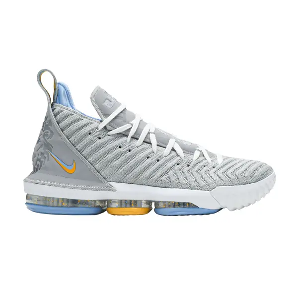 Nike Lebron 'mlps' Sneaker