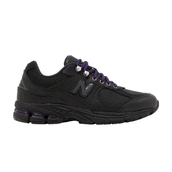 NEW BALANCE 2002r Hiking Pack Sneakers - Black