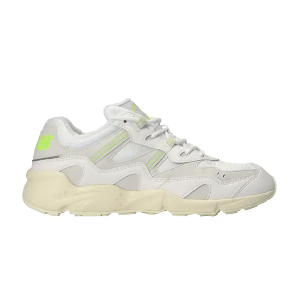 NEW BALANCE 850 Sneakers - White
