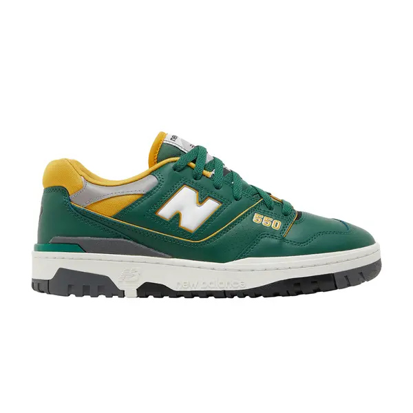 NEW BALANCE 550 Sneakers - Green