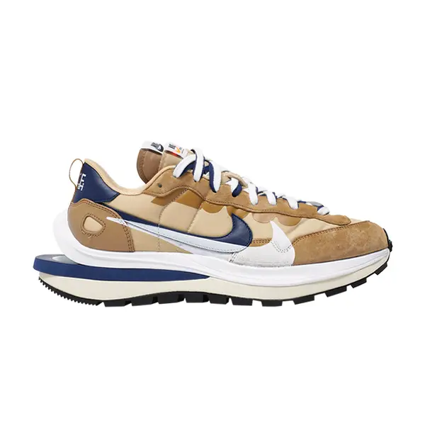 Nike Sacai X Vaporwaffle Sneakers - Tan