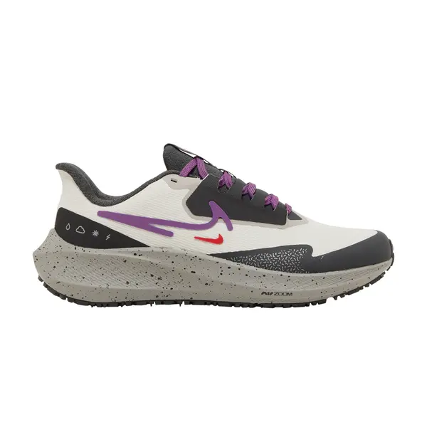 Nike Air Zoom Pegasus 39 Shield Sneakers - Cream