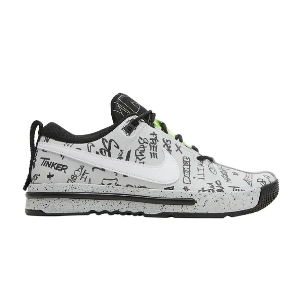 Nike Sesh Sneakers