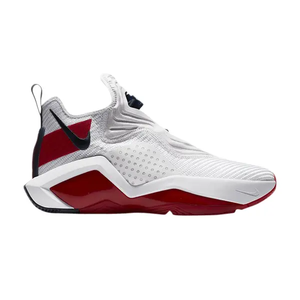 Nike Lebron Soldier 14 Ep Sneakers - White