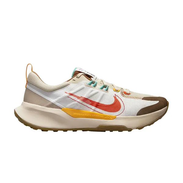 Nike Juniper Trail 2 Sneakers - Tan