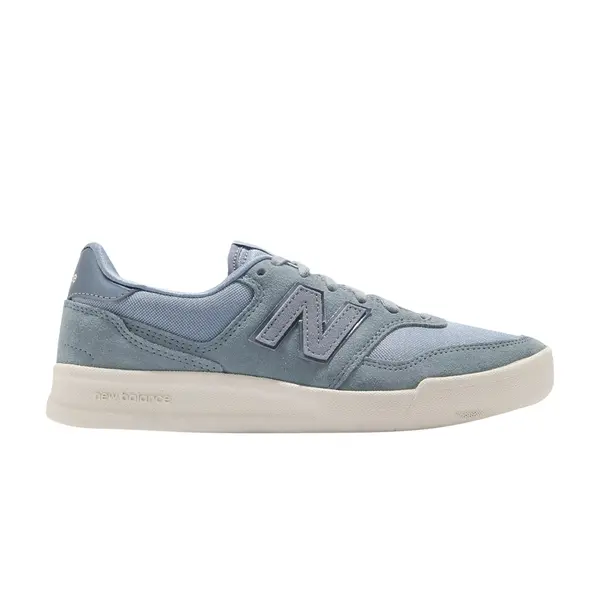 NEW BALANCE 300 Sneakers - Blue