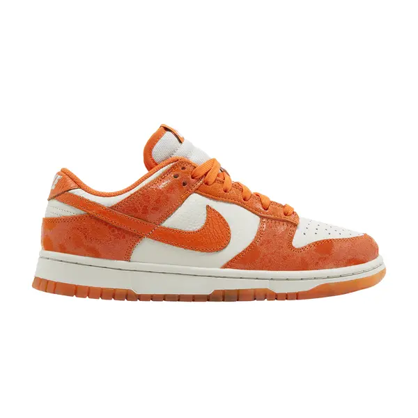 Nike Dunk Low Sneakers - Orange
