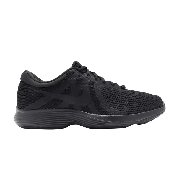 Nike Revolution 4