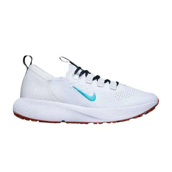 Nike React Escape Run Flyknit - White